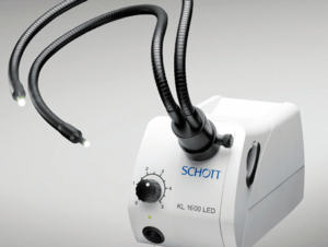 Iluminador de luz fría por fibra óptica Schott KL1600 LED - Casa Álvarez